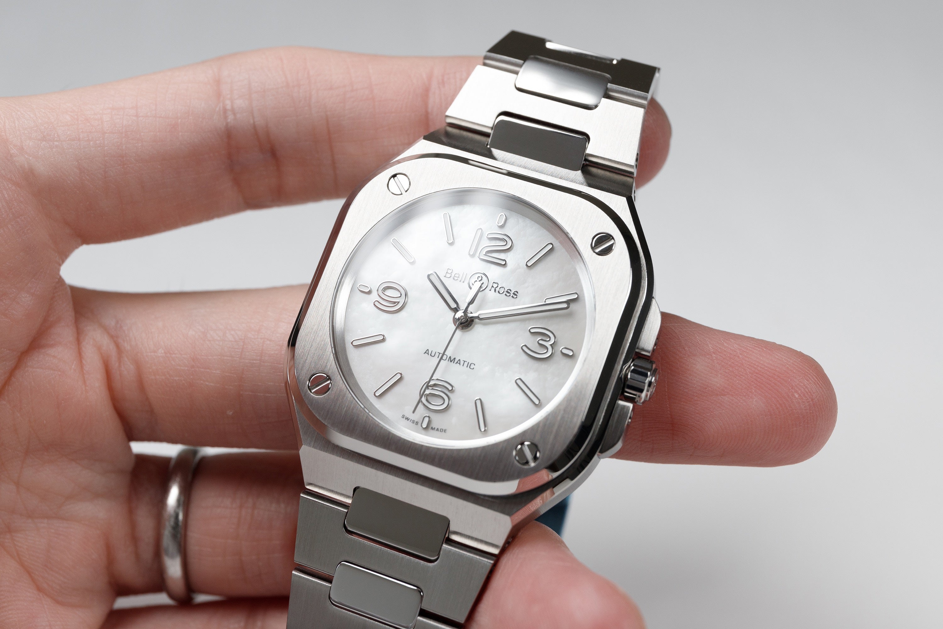 【ベル＆ロス】薄く小さくなったBR-05 36mm 徹底紹介 – THREEC WEB